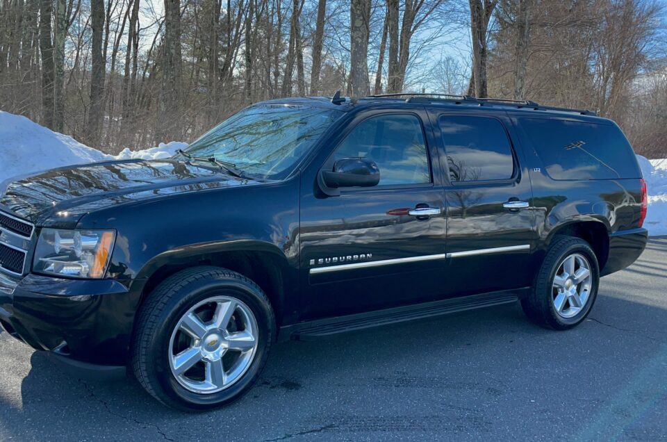 Chevy Suburban LTZ – Wolf Luxury Car Rental
